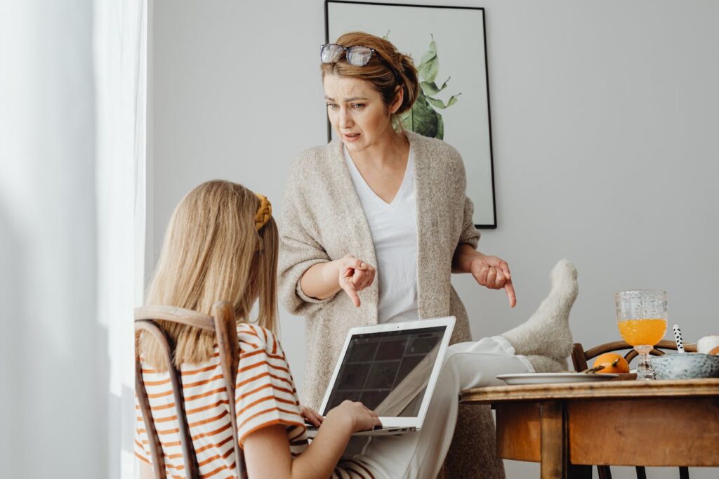 How To Deal With Child Misbehavior? A Complete Guide - Wonder Parenting